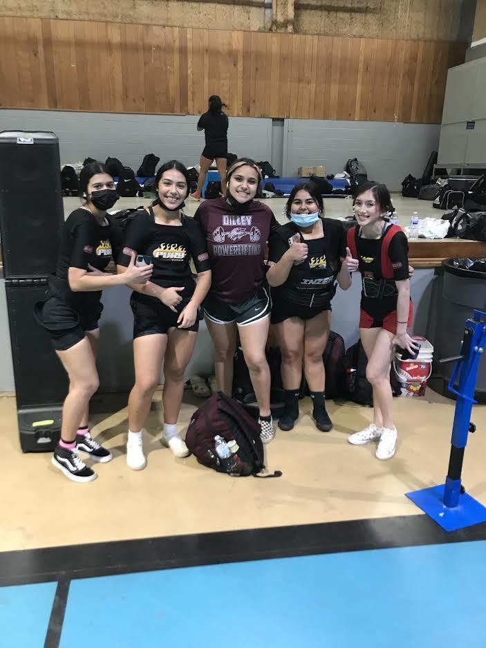 Live Feed | Dilley High School